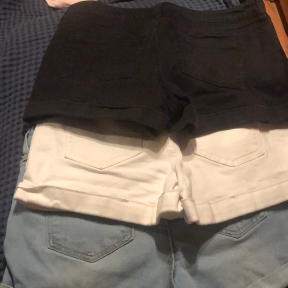 Celebrity Pink | Shorts | Cute Denim Shorts In Three Colors | Poshmark